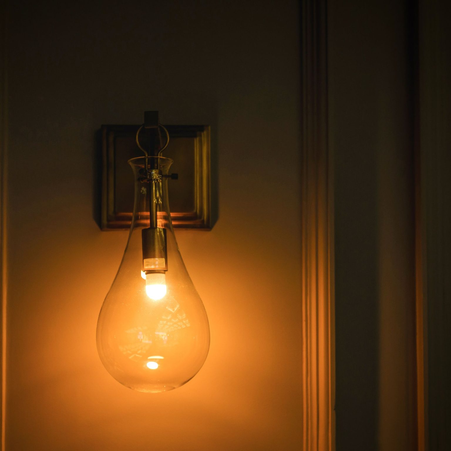 Arandela: o que é, tipos, instalação e muito mais! - Blog Liven Casa